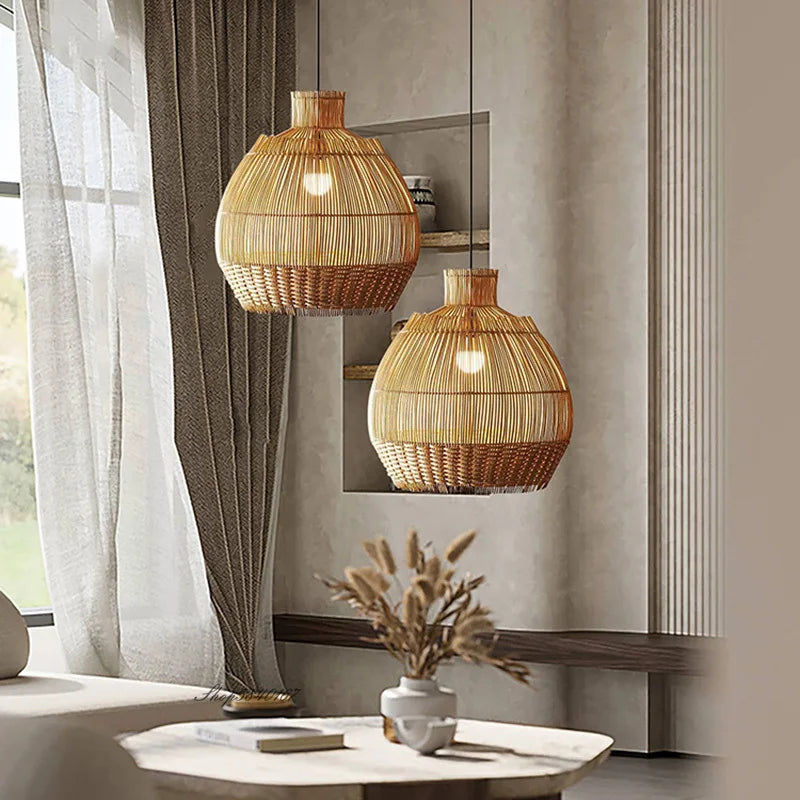 Rattan apple suspension